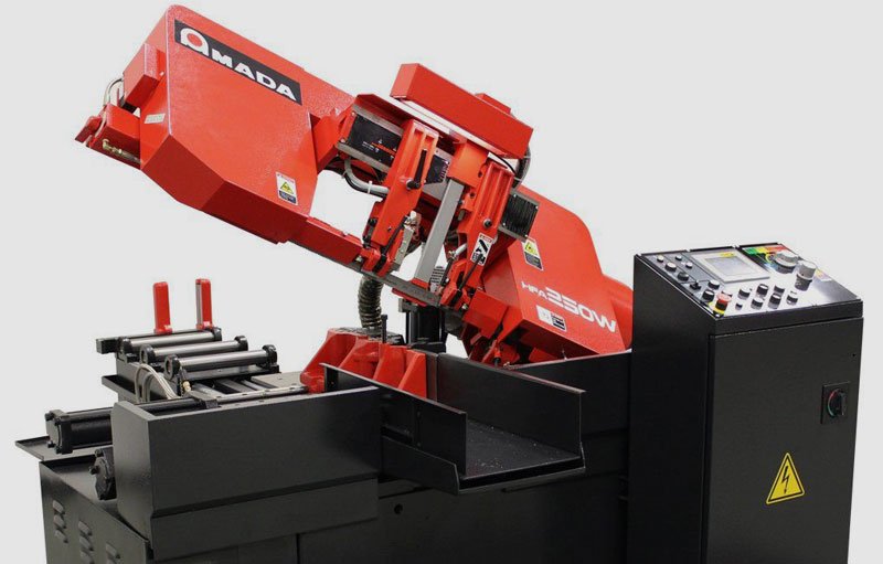 Bandsaw blades and sawing machines