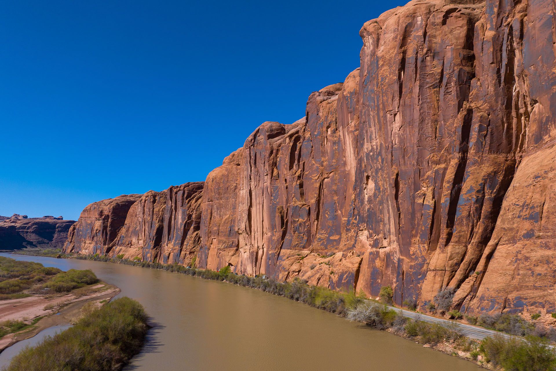 Scenic Drives in Moab, Utah | 5 Must-See Roads & Epic Views