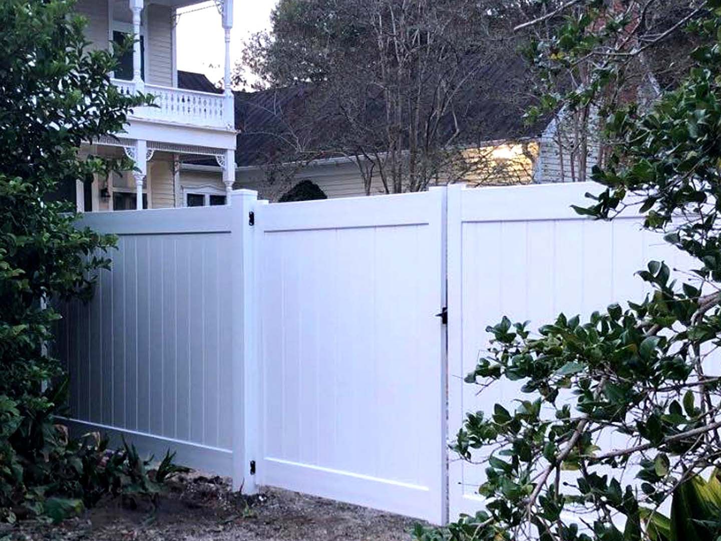 Vinyl Fencing in Lafayette, LA | Jack Fencing