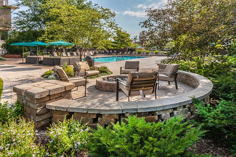 Riley Towers | Spacious Apartments in Indianapolis, IN