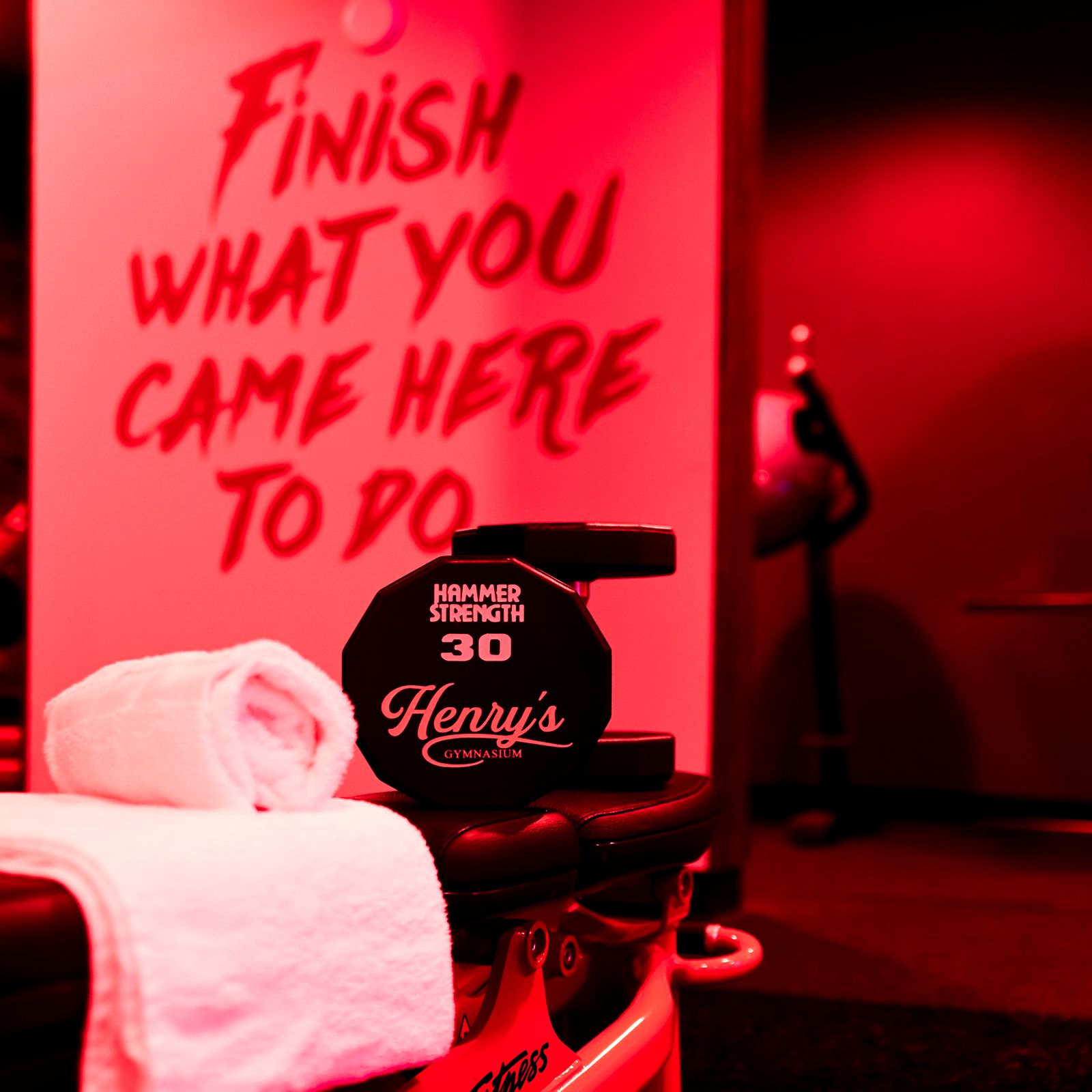 Henry's Seattle Gym: Queen Anne personal training & fitness classes