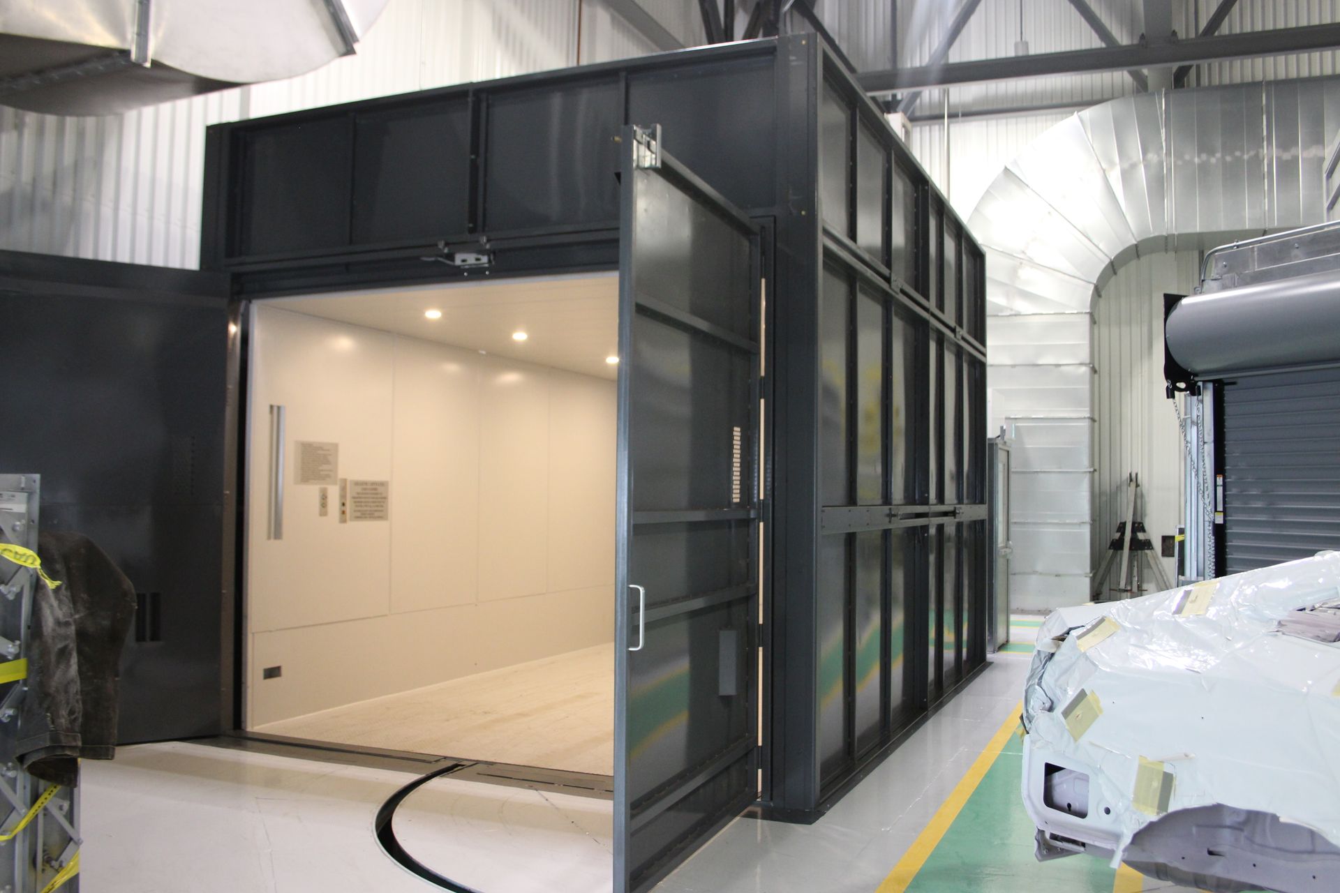 Material Lifts | A and B Class Material Lifts