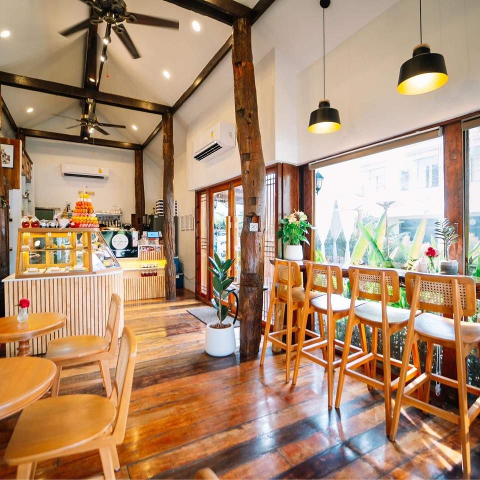 NAN BAKERY & HOSTEL | Premium Patisserie & Cafe