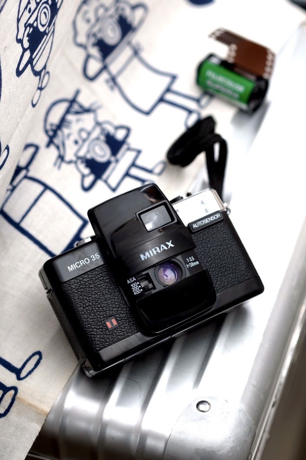 FUJIFILM instax mini EVO 拍立得(送一盒相紙)