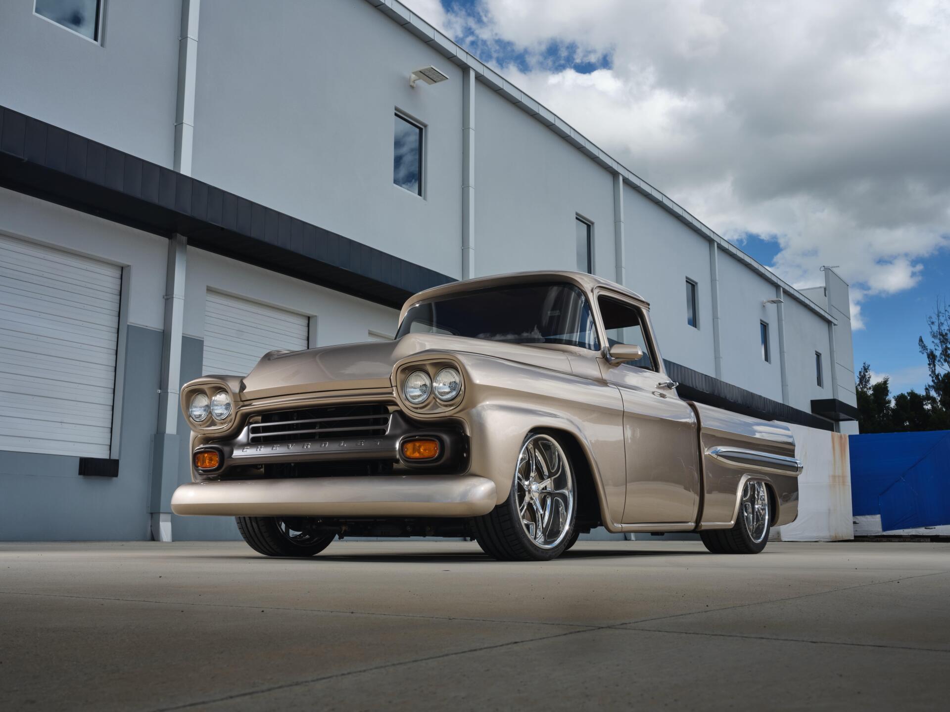 STEPHEN'S 1959 APACHE