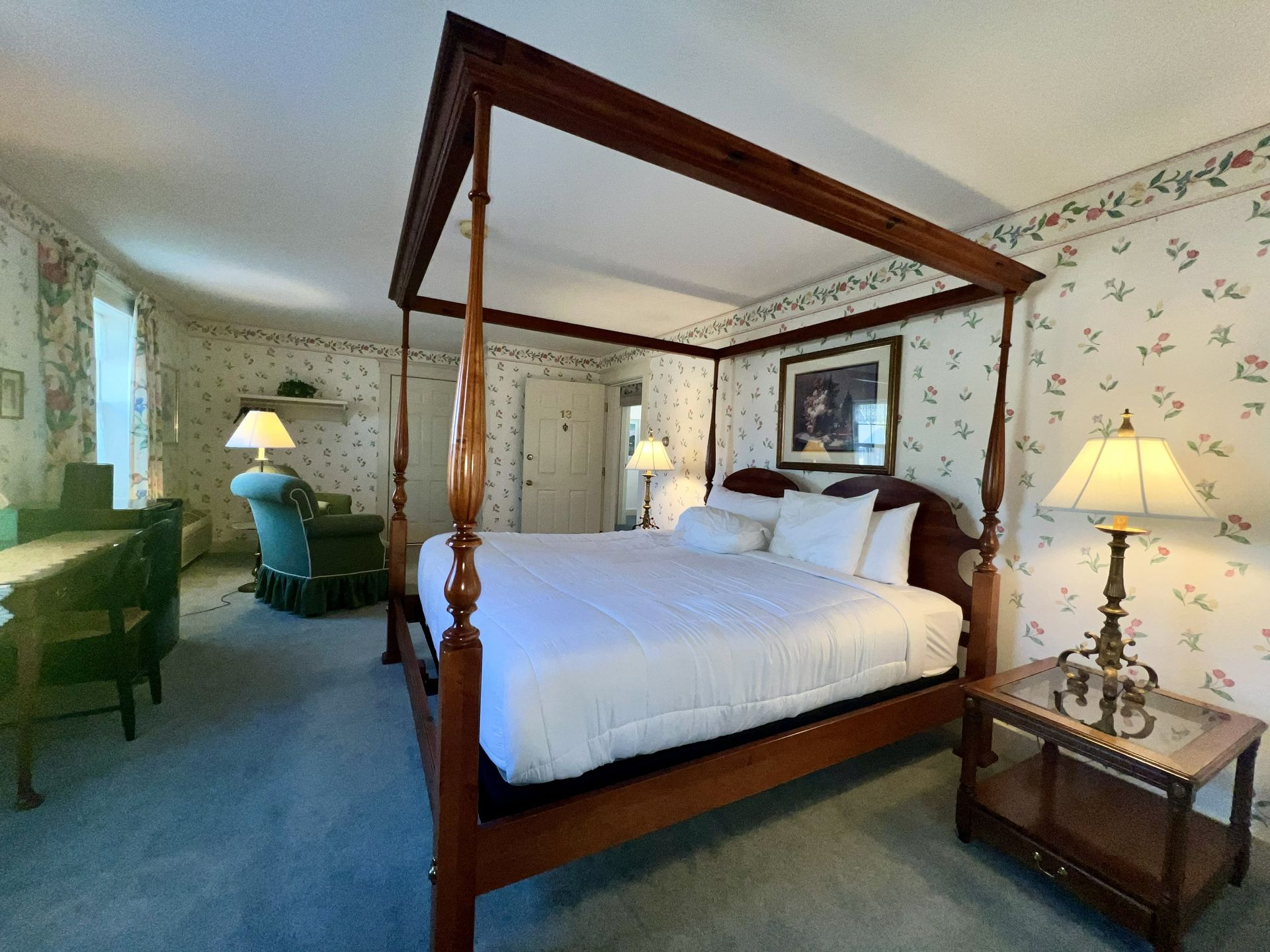Strawtown Inn | Charming Dutch-Inspired Inn in Pella, Iowa