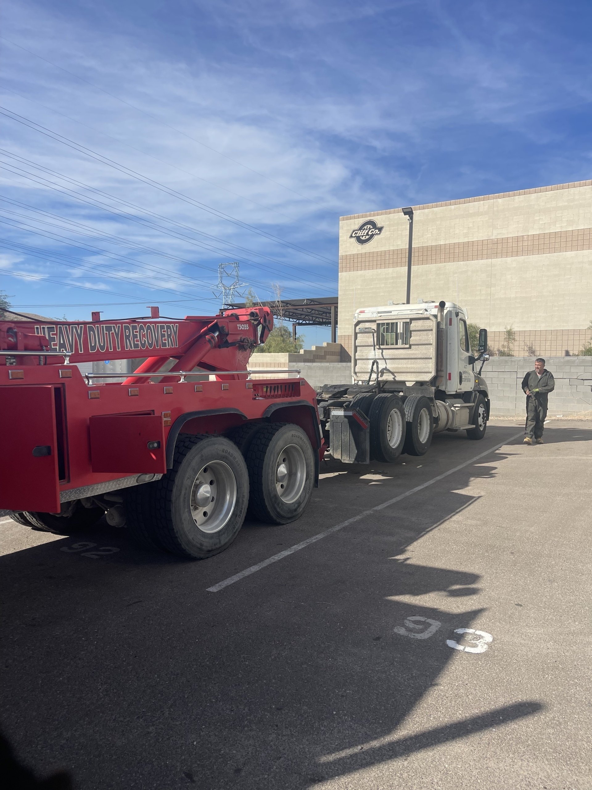 Semi Truck Towing Services | ZK Towing LLC