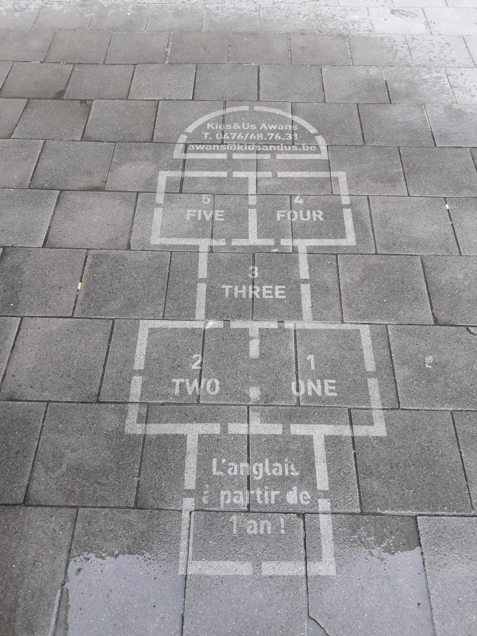 Marquage au sol publicitaire -Chalk tag- Namur-Brabant Wallon