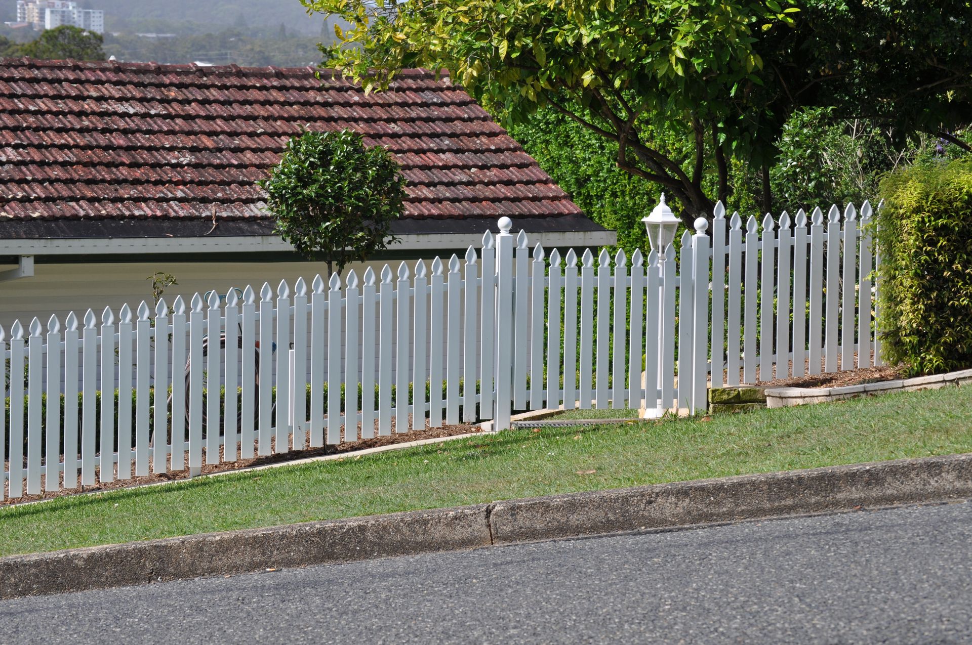 Picket Fence in Coffs Harbour | Watsons Aluminium