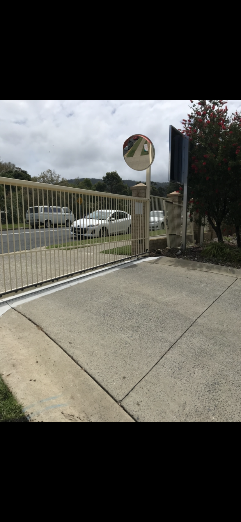 Automatic Gates in Coffs Harbour | Watsons Aluminium