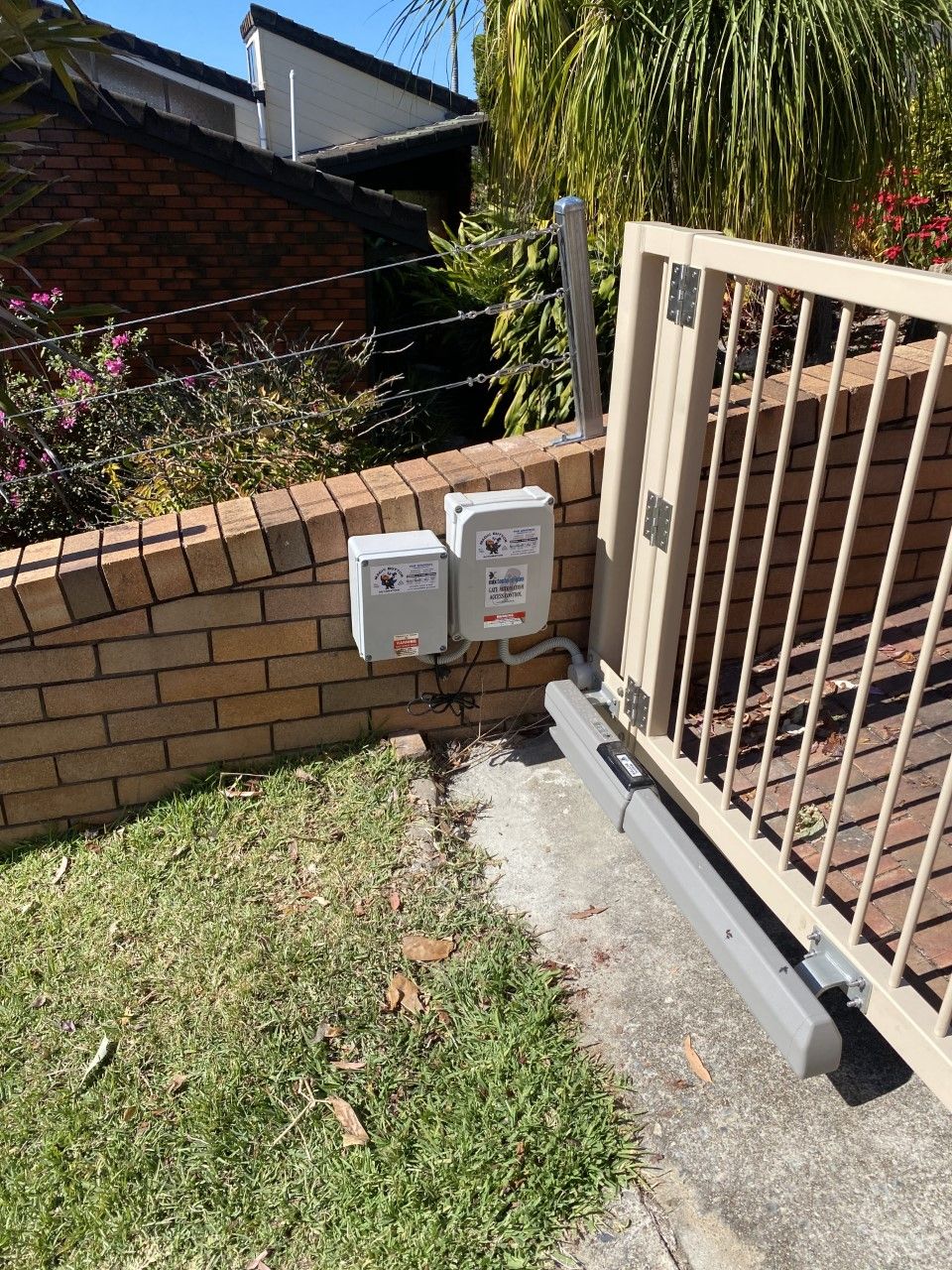 Automatic Gates in Coffs Harbour | Watsons Aluminium