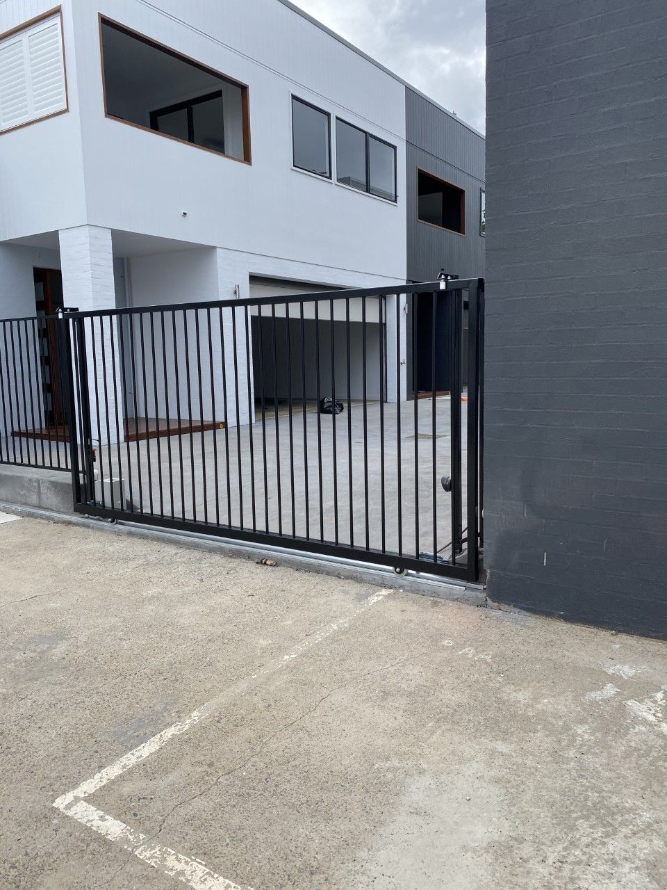 Automatic Gates in Coffs Harbour | Watsons Aluminium