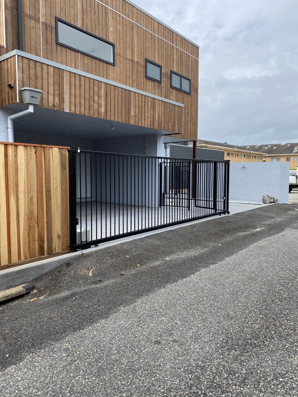 Automatic Gates in Coffs Harbour | Watsons Aluminium