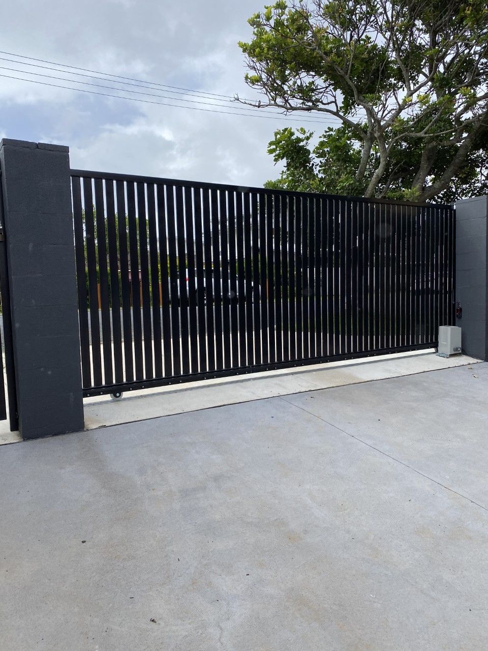 Automatic Gates in Coffs Harbour | Watsons Aluminium