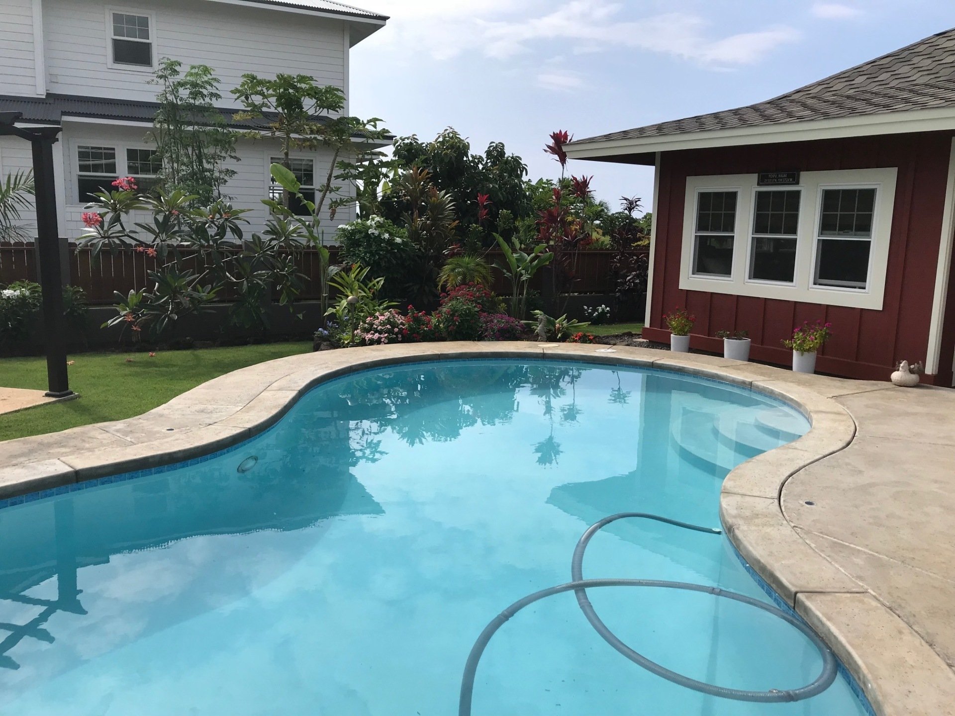 Pool Construction | Kaua'i | Puni Nani Pools & Spa