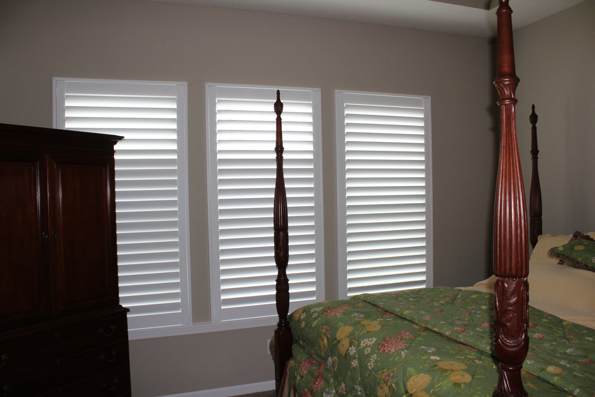 Plantation Shutters Indianapolis | The Blind Man
