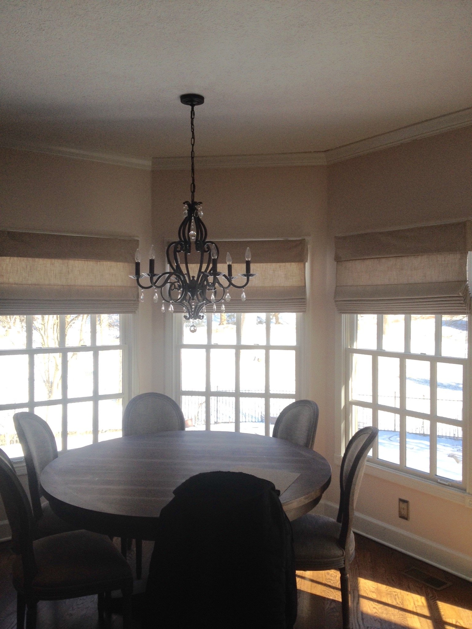 Elegant Roman Shades for Indianapolis Homes