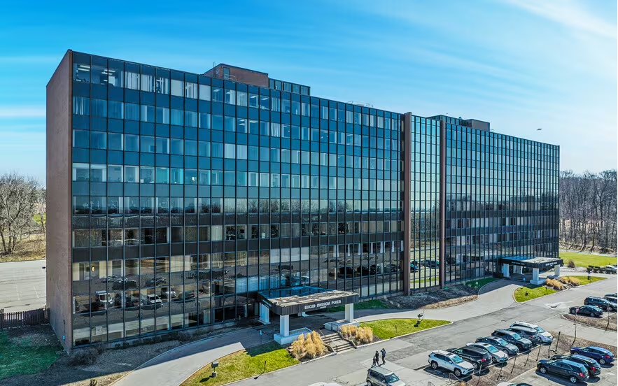 Euclid's Lakeview Enterprise Campus Welcomes Regus Flexible Workspace