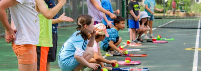 2025 Summer Tennis Programs Guide