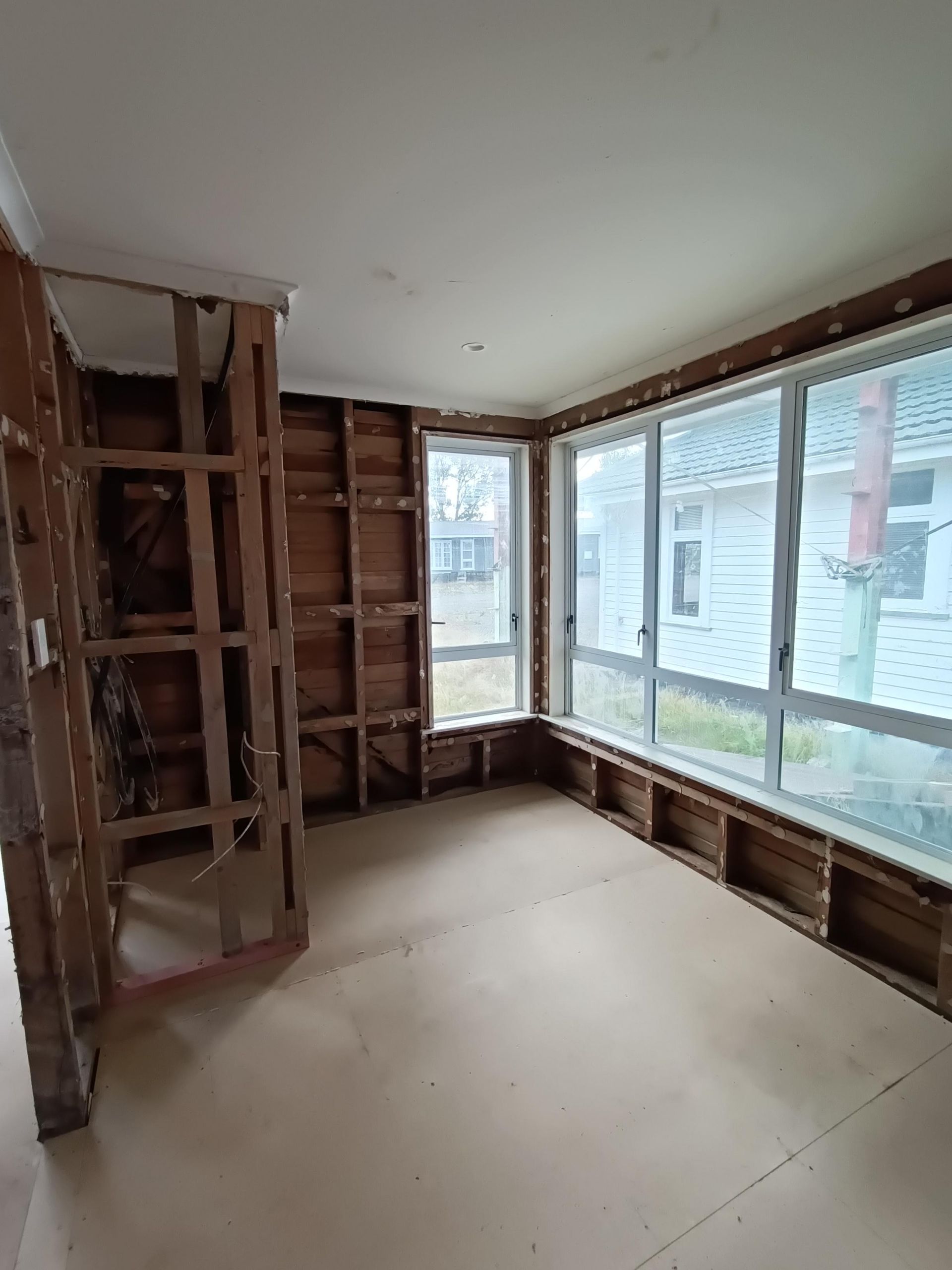 HB0122 - 3 bedroom shell with internal framing