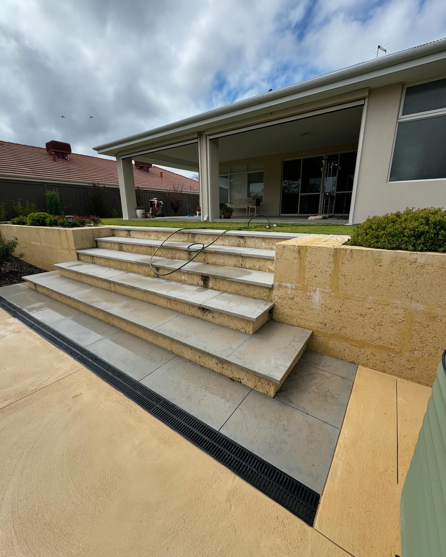 Liquid Limestone Perth | Low-Maintenance Driveways & Patios