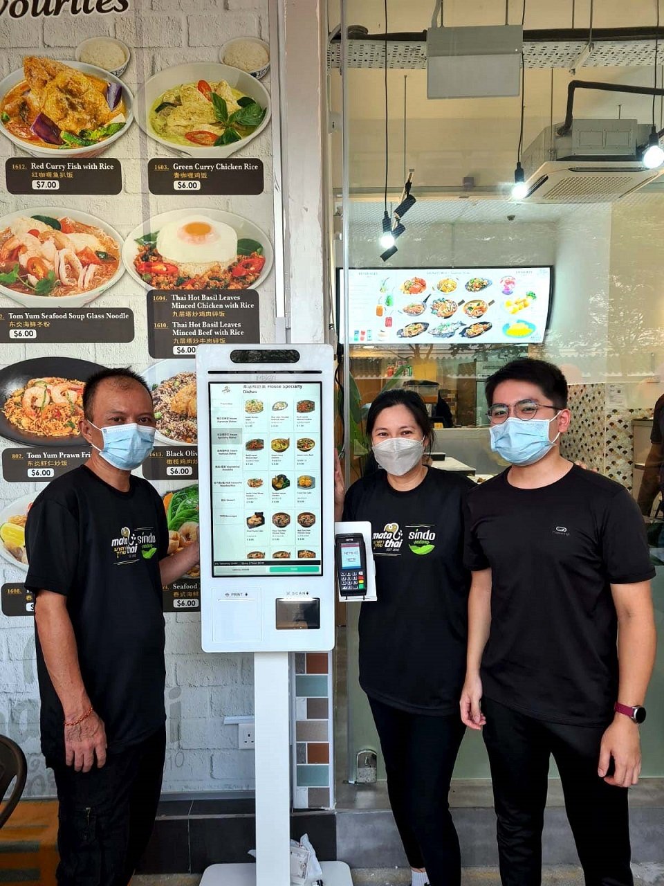 Self Ordrering Kiosks for F&B| MEGAPOS Singapore