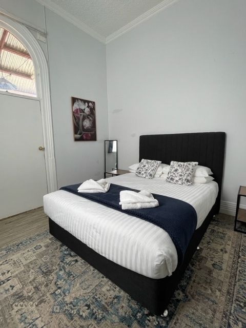 Gallery of Our Lush Royal Hotel Amenities in Victoria