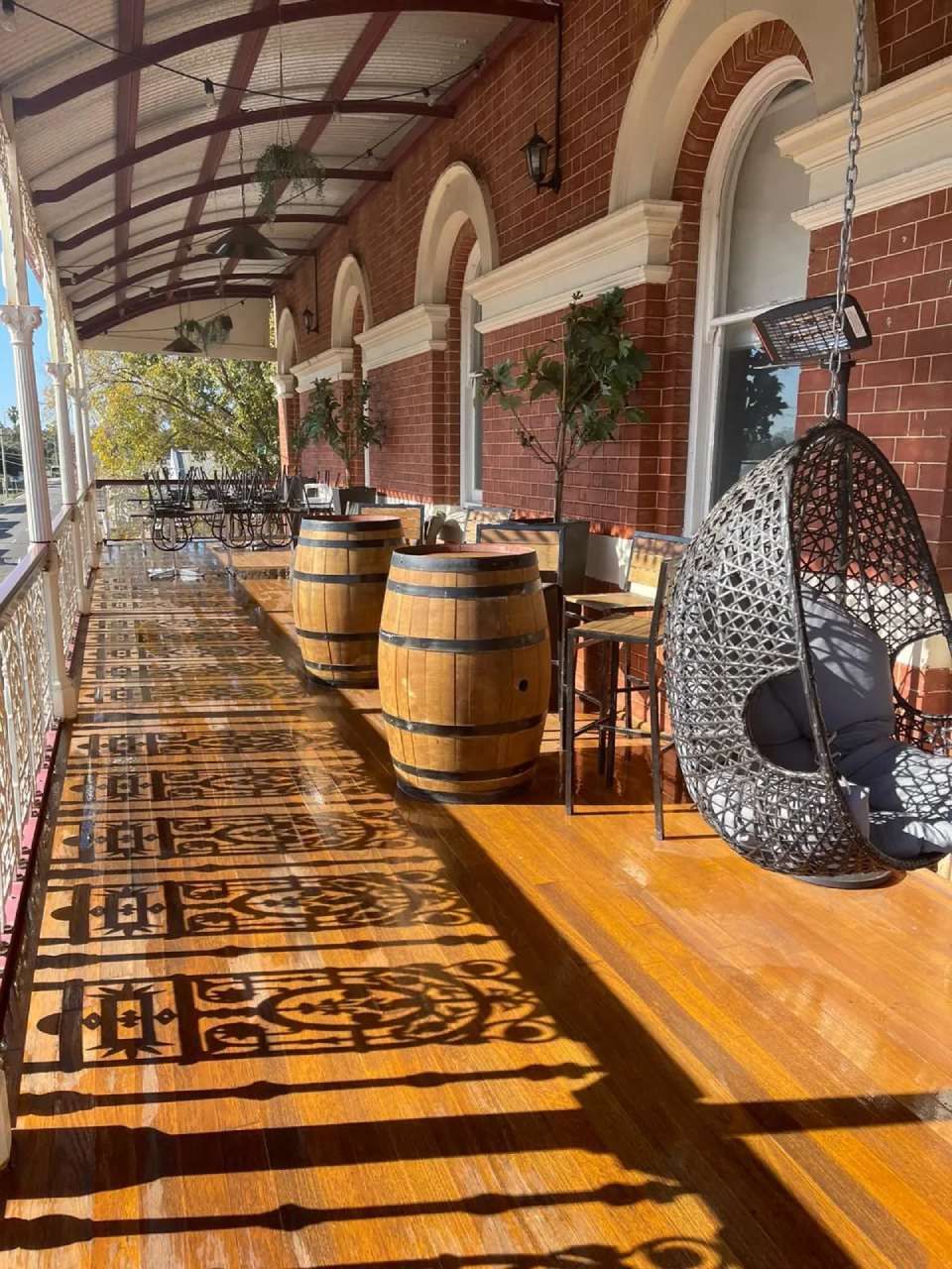 Gallery of Our Lush Royal Hotel Amenities in Victoria