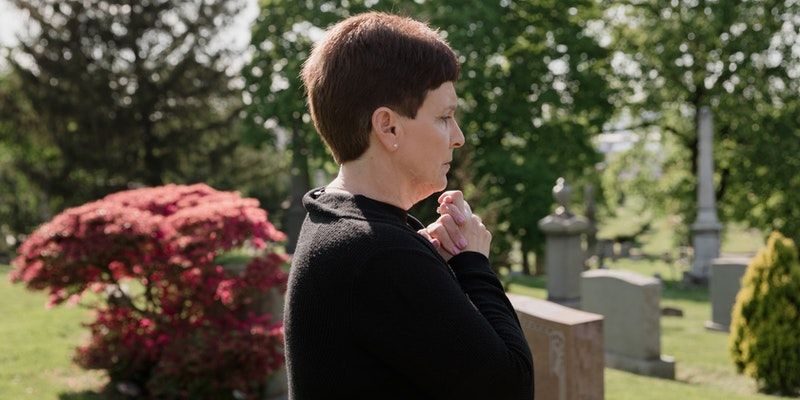 Guide to Handling Grief During Funeral Services