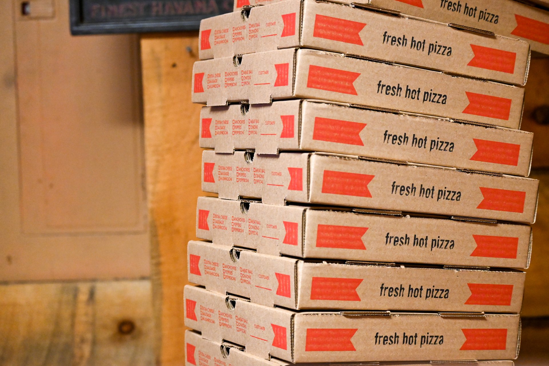 Gallery | Brick Lounge & La Roma Pizza