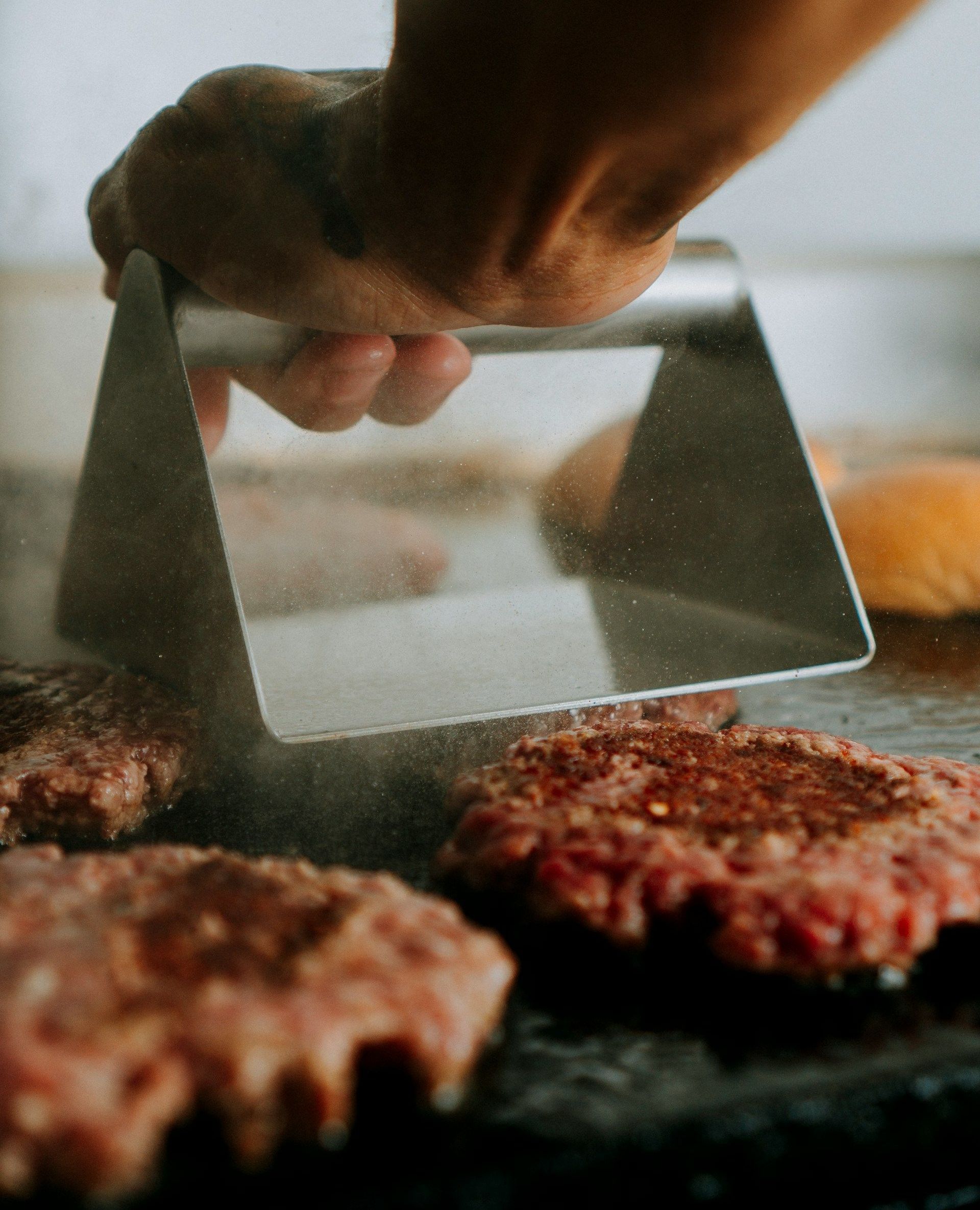 1832 Tavern & Pub at the Four Columns Inn