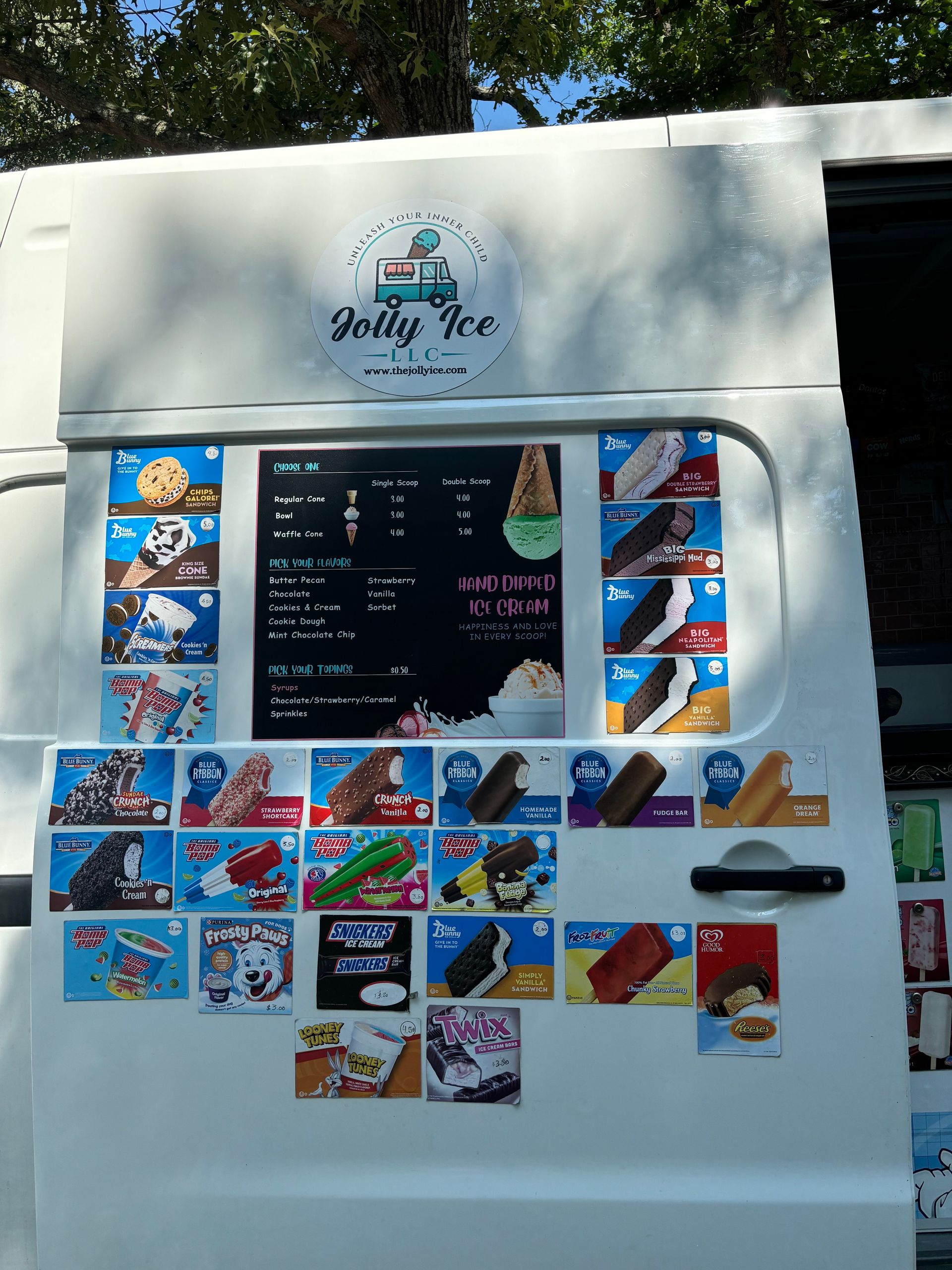 Ice Cream Shop | Jolly Ice, LLC