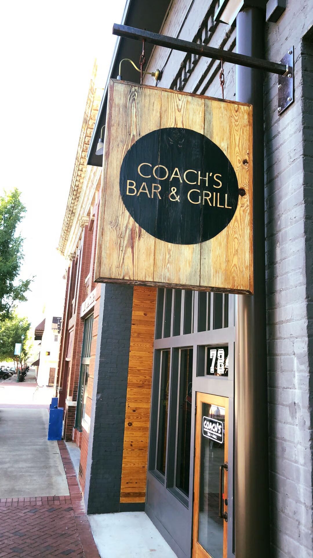 Sports Bar Dining & Entertainment | Coach's Bar and Grill | West Point ...