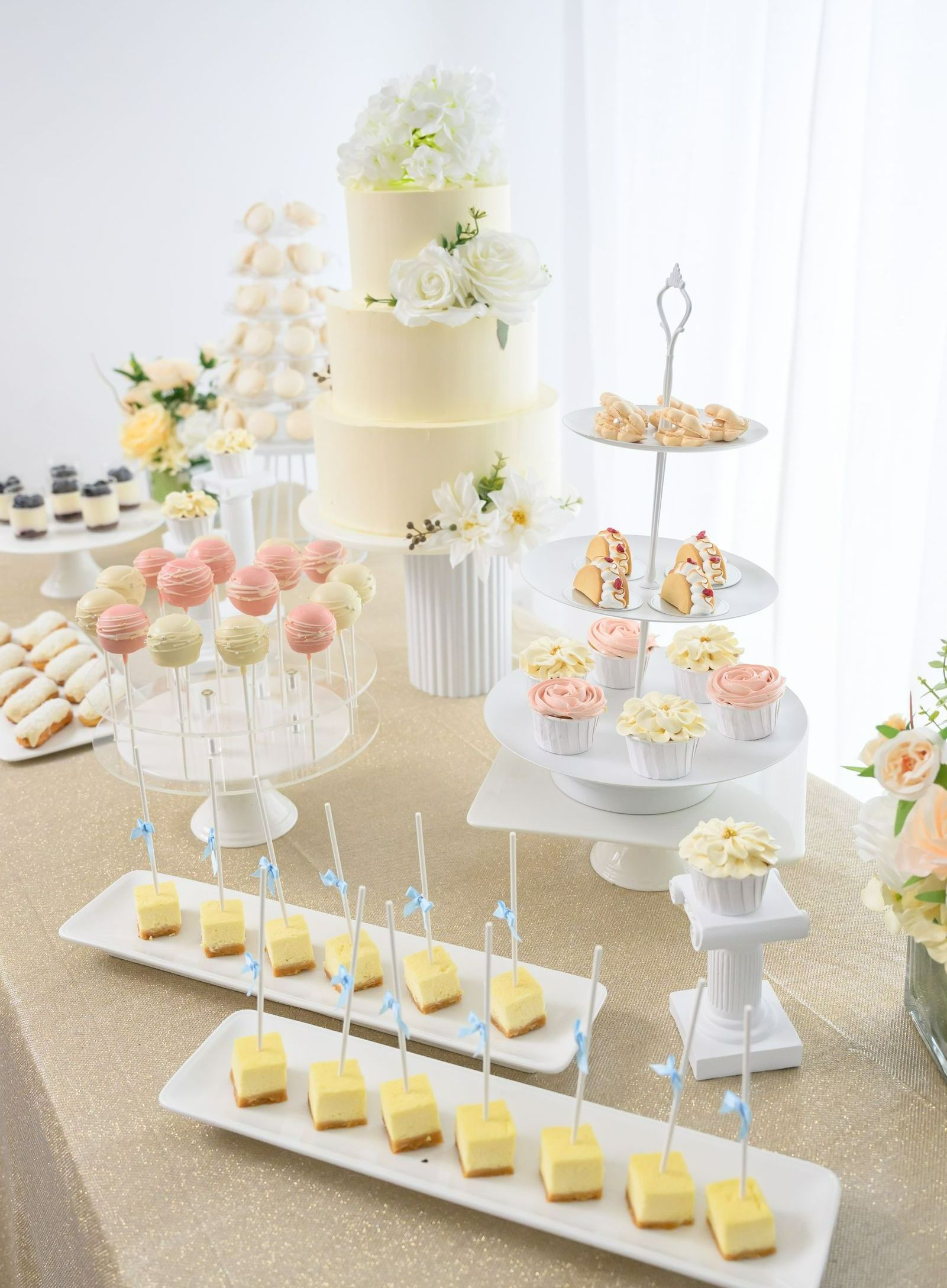 Themed Dessert Tables | Canapés Room