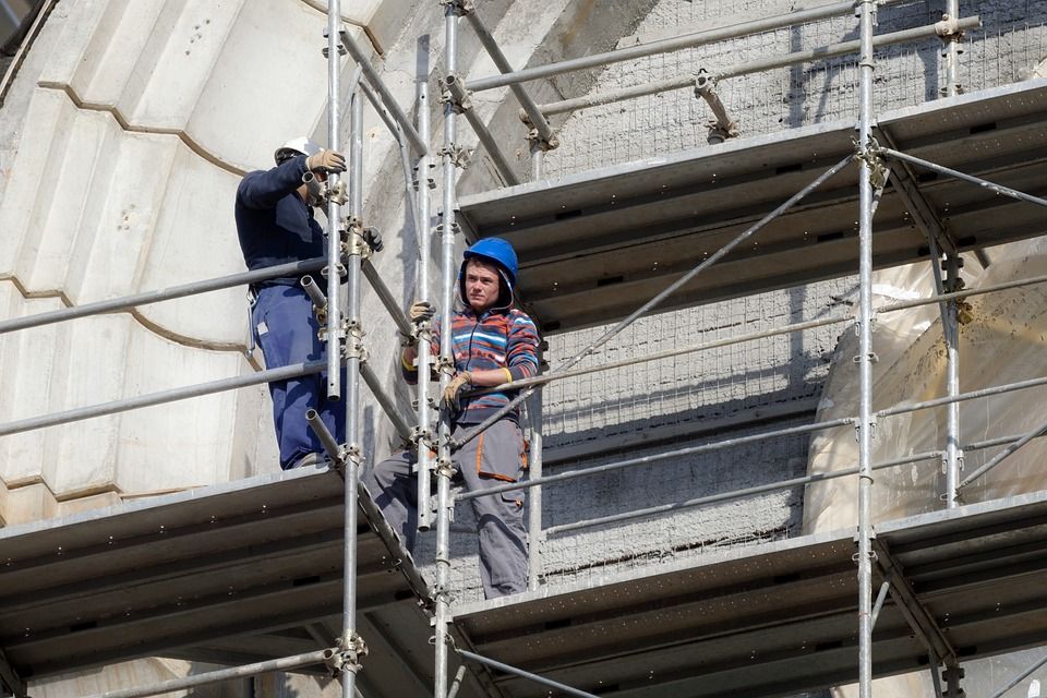 10 Types of Scaffolding Used in Construction Projects