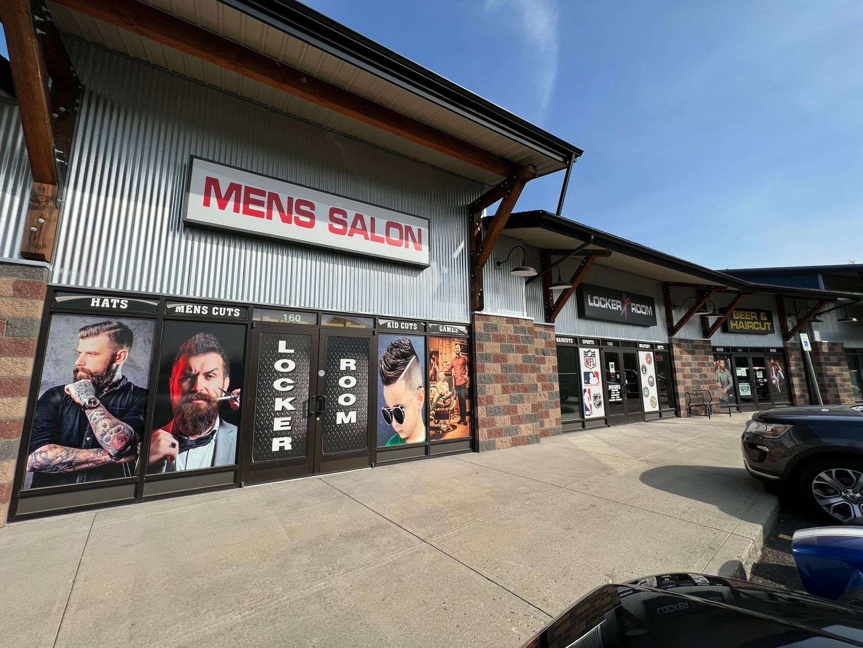 Locker Room Men's Salon | Ultimate Haircuts, Grooming & Relaxation for Men