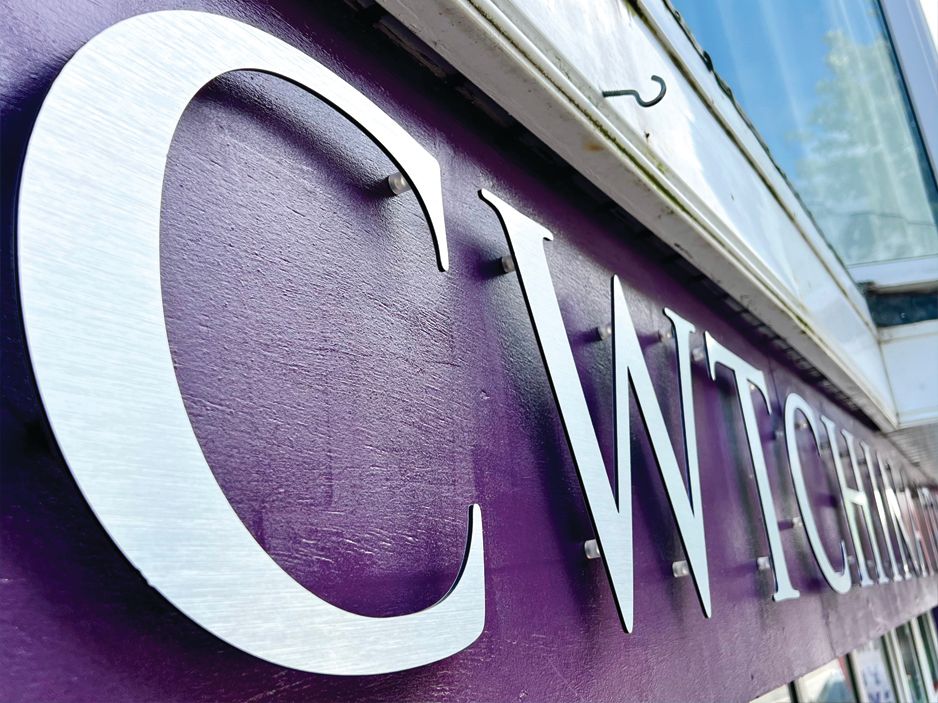 VISION SIGNS & GRAPHICS, SHOP SIGNS SOUTH WEST WALES