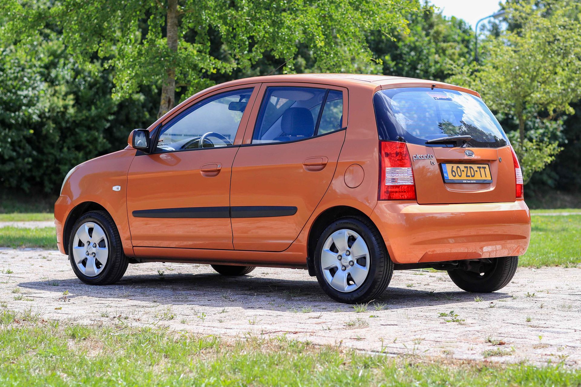 Kia Picanto 1.0 Light occasion oranje kopen? | T&O Auto's