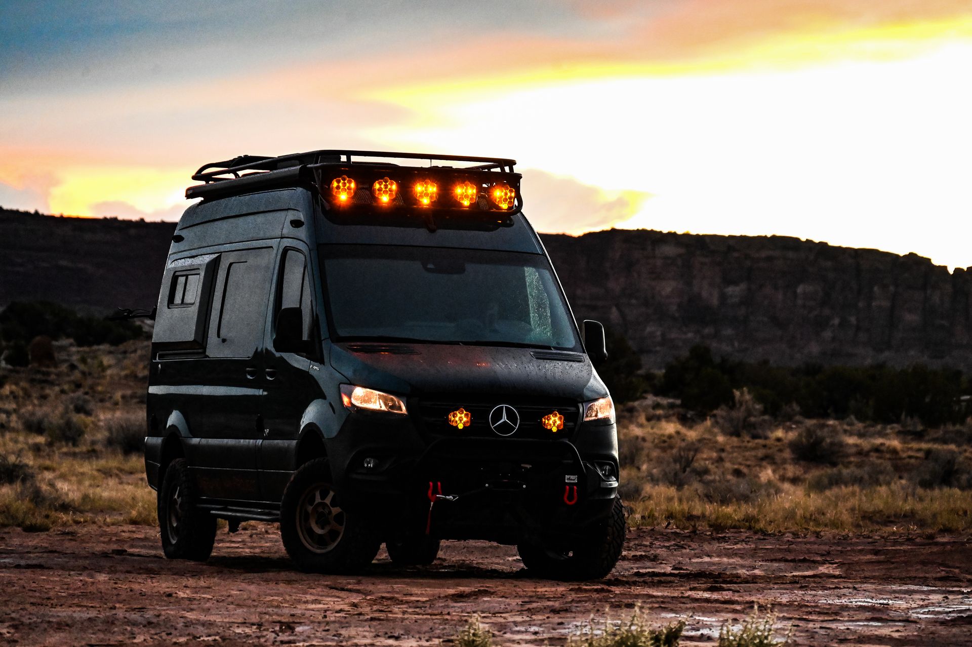 TANNERACK | VAN GALLERY