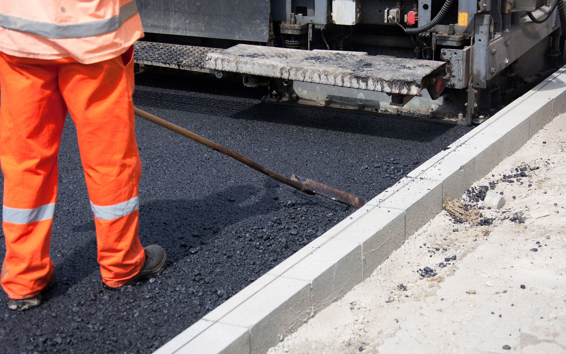 Asphalt Paving | Worcester, MA | Minutemen Paving