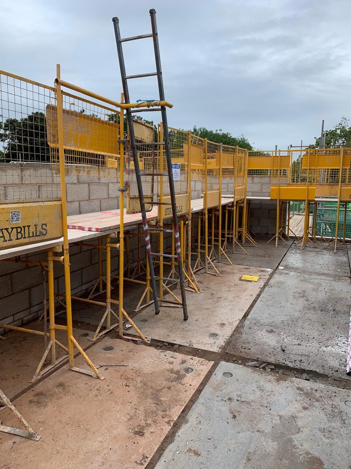 Staybills® Low-Level Work Platform