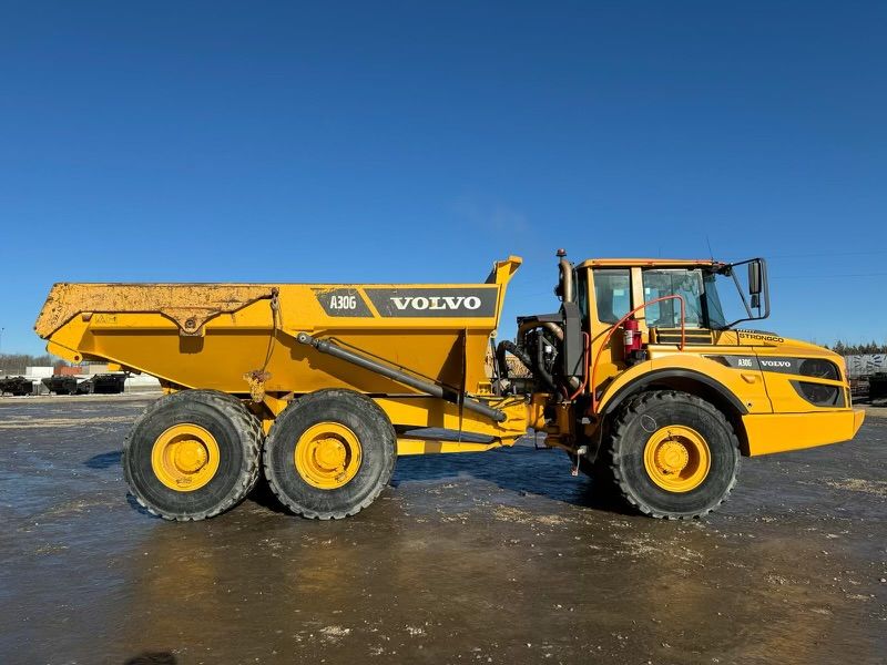 Used 2012 John Deere 300D II Articulated Dump Truck For Sale