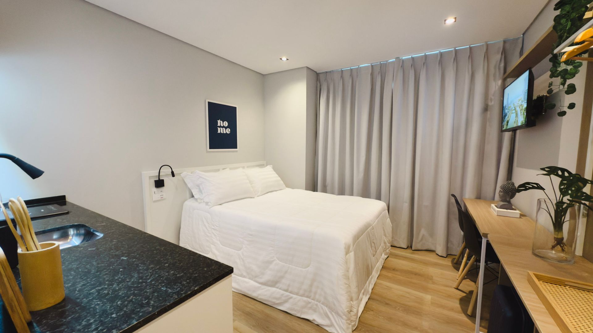 Apê Smart Studios | Hospedagem na Paulista e Santos