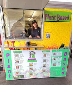 Food Carts - Troutdale Station