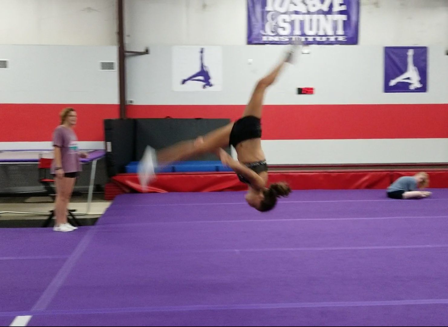 Classes | Tumble and Stunt Institute | Frisco & Grapevine - Texas