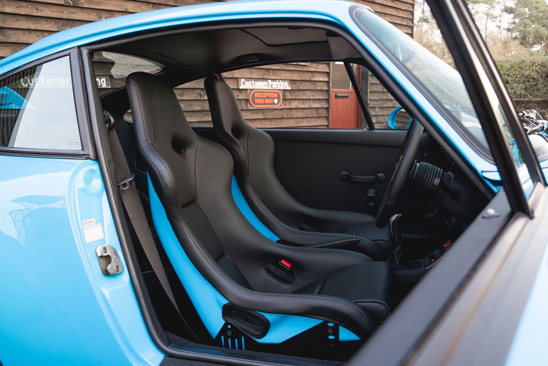 Porsche 993 RS Clubsport Evocation Retrim