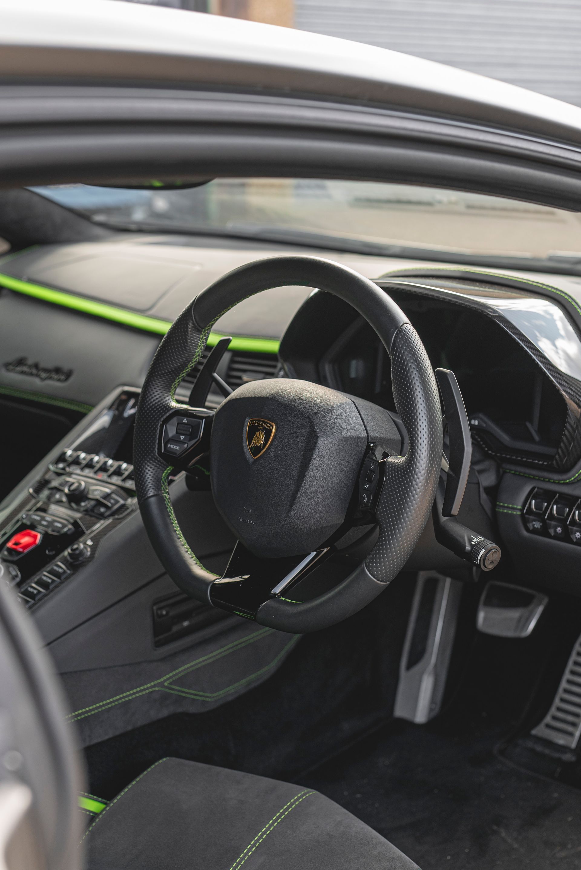 Lamborghini Aventador Steering Wheel Retrim