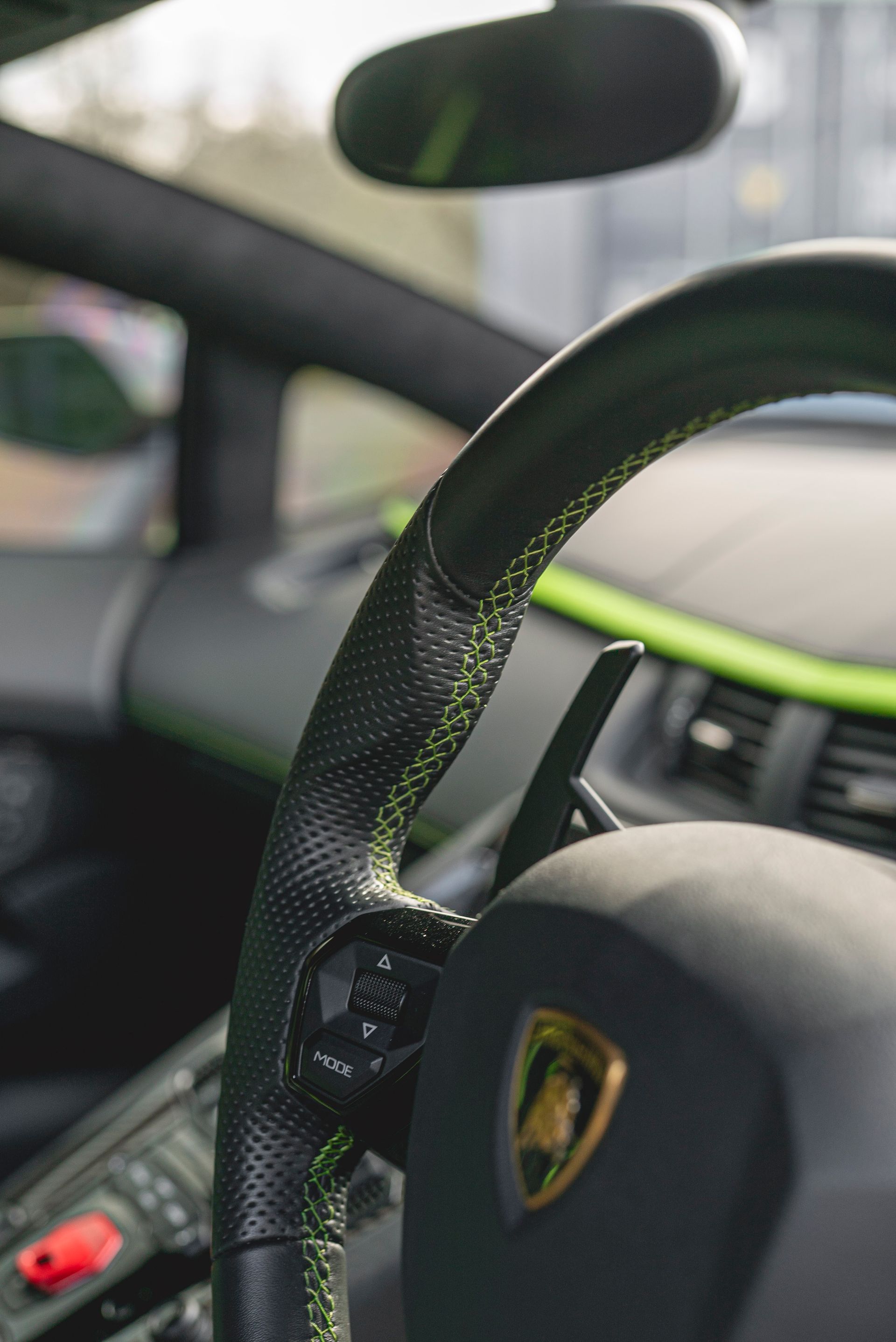 Lamborghini Aventador Steering Wheel Retrim