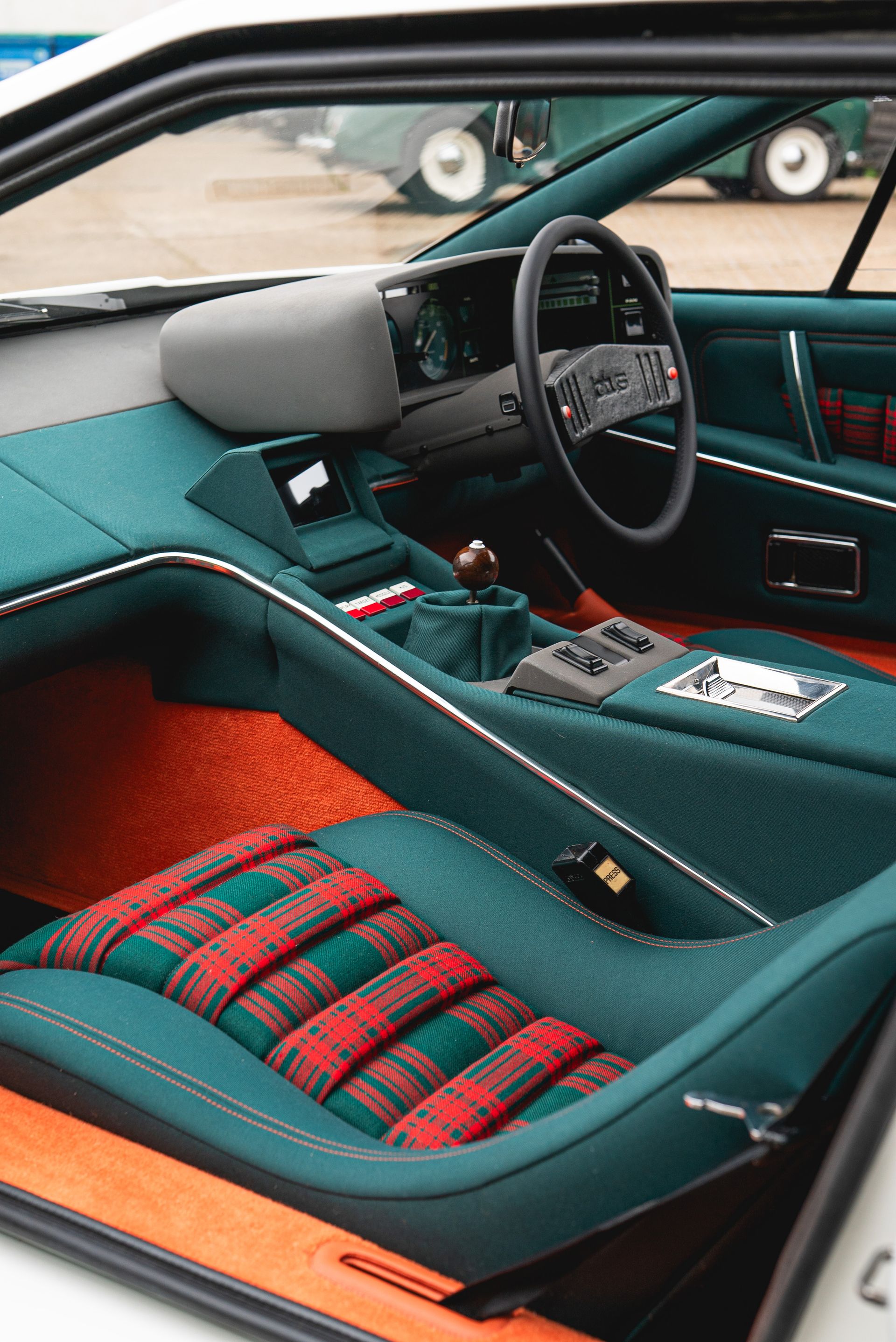 d:class automotive | home page