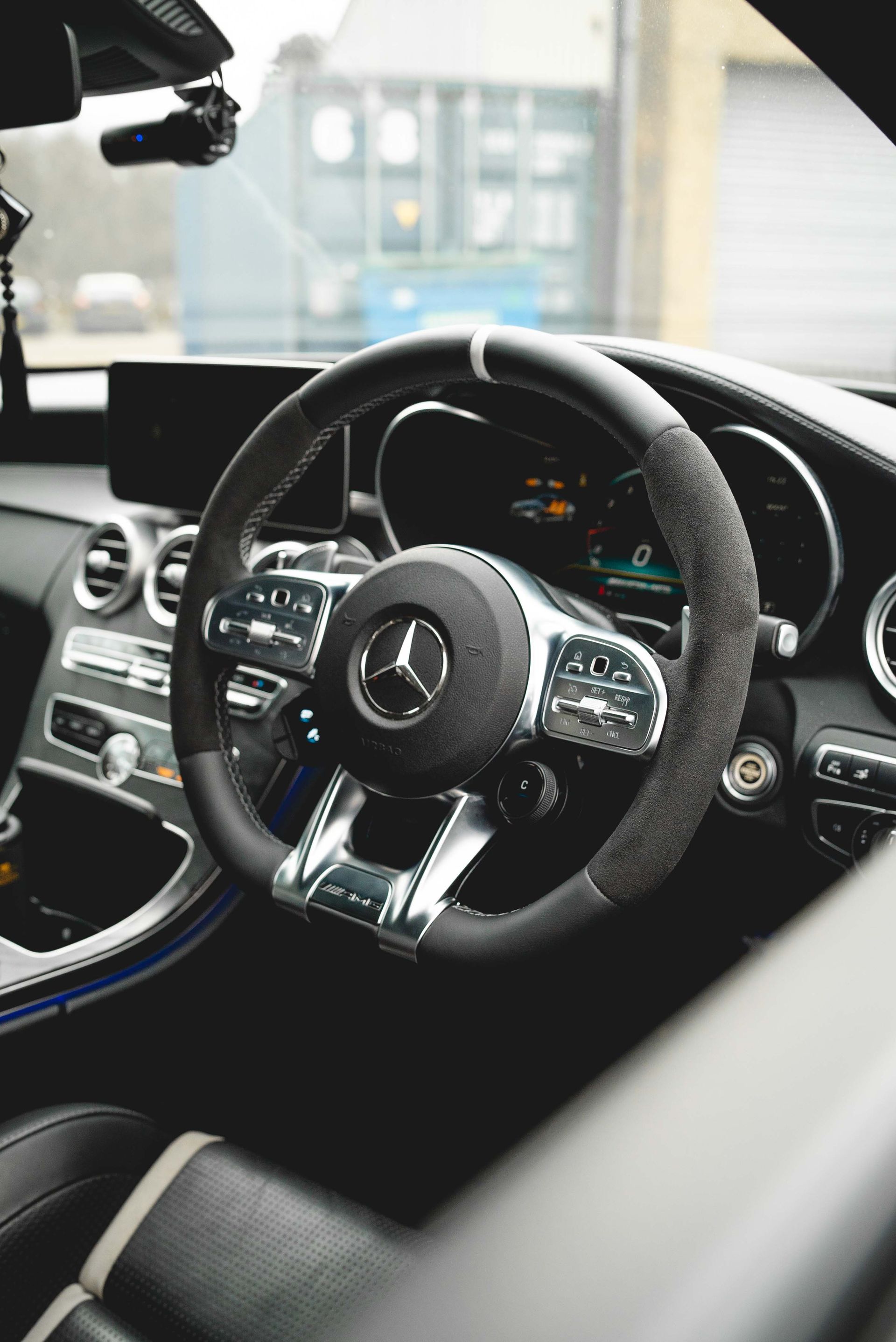 Mercedes-Benz C63s Steering Wheel Retrim
